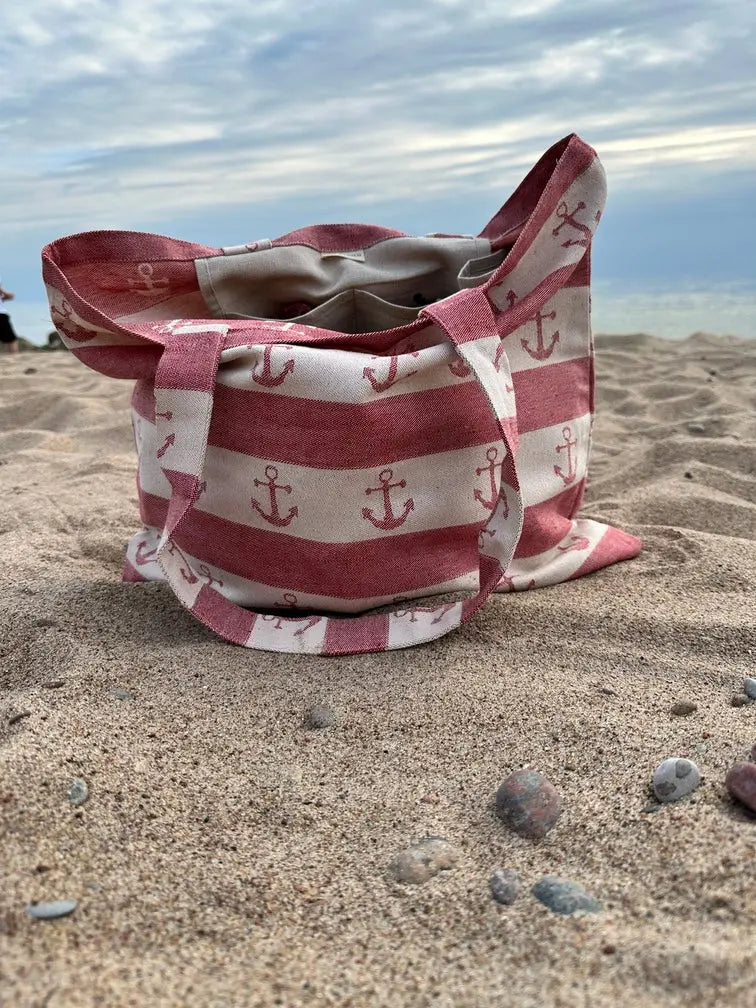 LIMITED EDITION Linen Maxi Anchor Beach Bag in Red